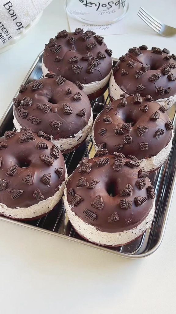 Oreo Chocolate Bagel Recipe - Desserts, Baking & More Easy Recipes